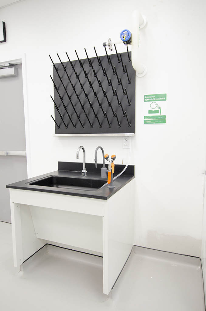 Laboratory Gallery - Guardian Medical Systems