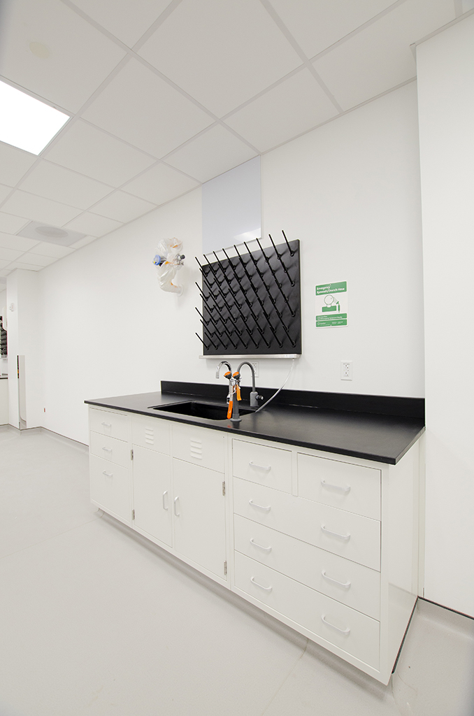 Laboratory Gallery - Guardian Medical Systems