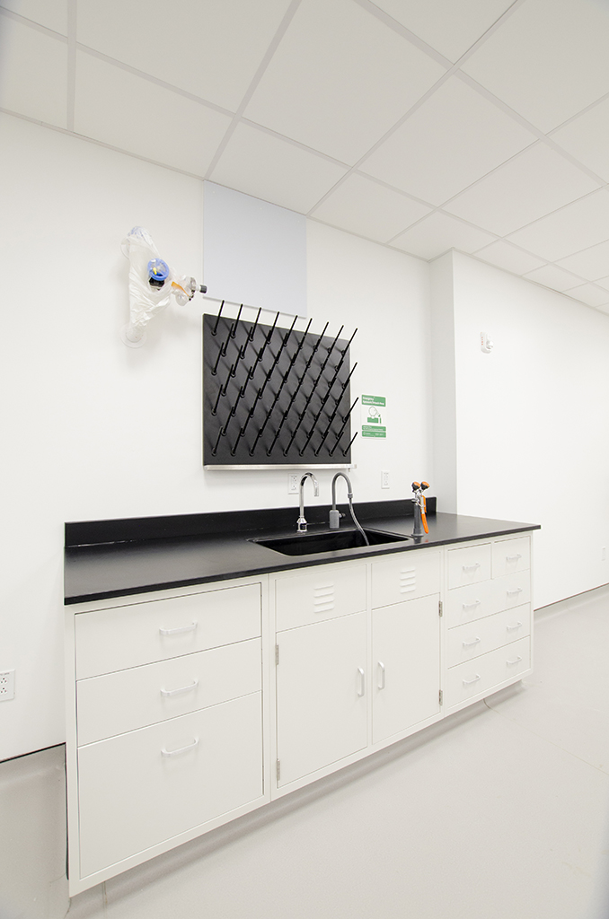 Laboratory Gallery - Guardian Medical Systems